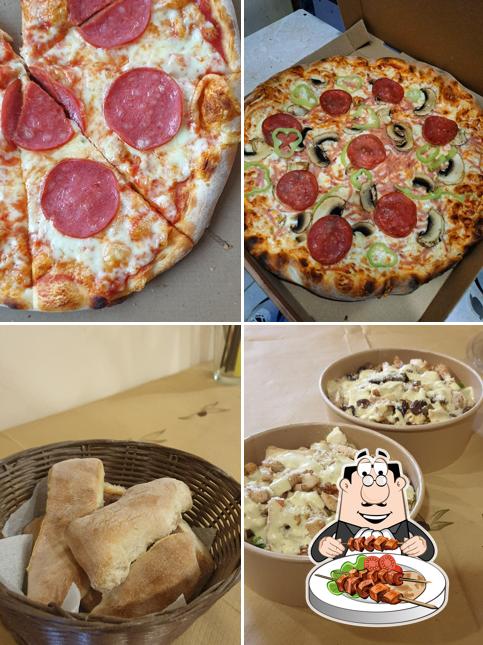 Pizzeria Xristos, Rizo - Restaurant menu, prices and reviews