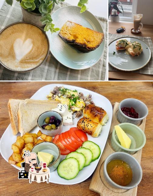 Salt & Pepper Cafe - Coppull, Chorley - Restaurant menu, prices and reviews