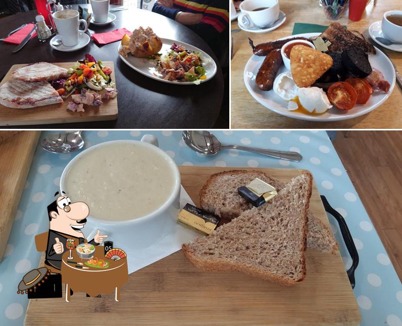 Rowdey Cow Farm Cafe & Ice Cream Parlour, Devizes - Restaurant menu ...