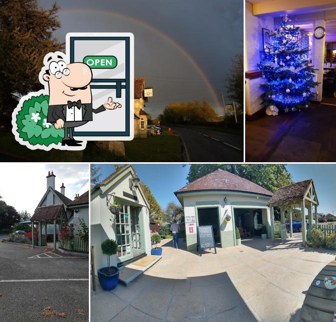 Golden Fox, Sturminster Marshall - Restaurant menu, prices and reviews