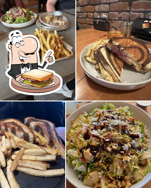 Pipeline Craft Taps & Kitchen Redding, Redding - Restaurant menu ...