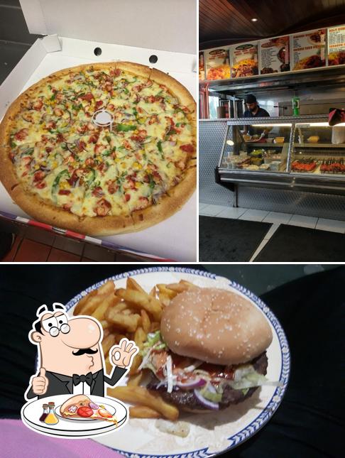 Hurst Cross Tandoori, Ashton-under-Lyne - Restaurant menu, prices and ...