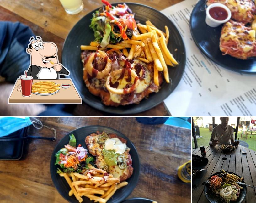 The Royal Hotel Meredith, Meredith - Restaurant menu, prices and reviews