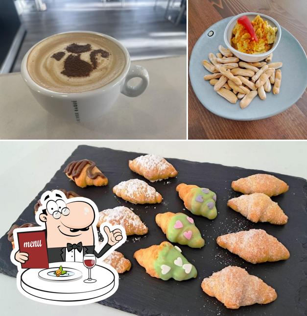 Planeta Café, Valencia - Restaurant menu, prices and reviews