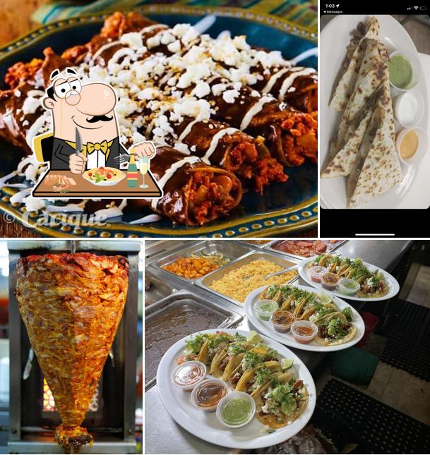 El Gallo Dorado restaurant, Shelton - Restaurant menu, prices and reviews