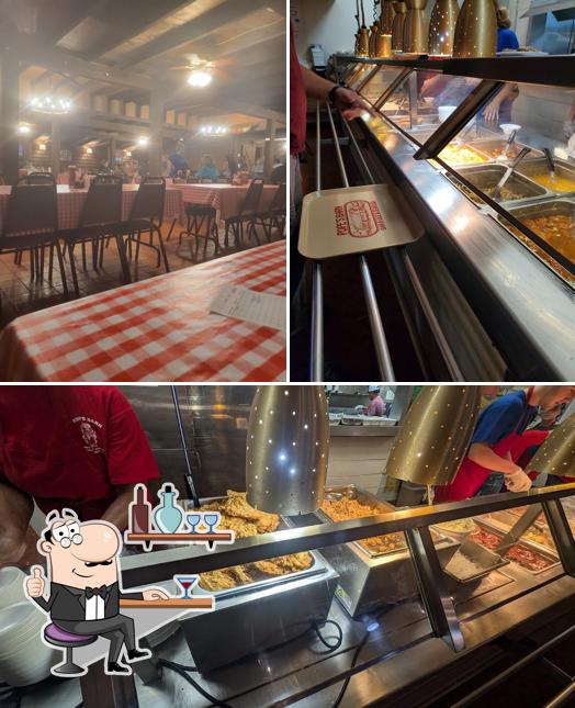 Ron's Barn Barbecue & Seafood, Coats - Restaurant menu, prices and reviews