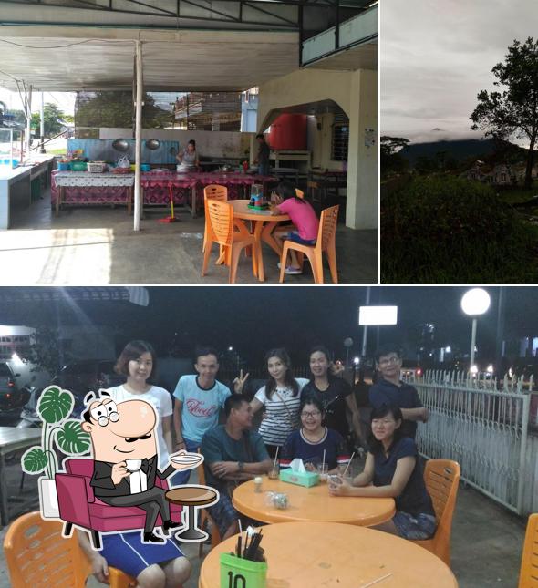RM Family, Singkawang - Restaurant menu, prices and reviews
