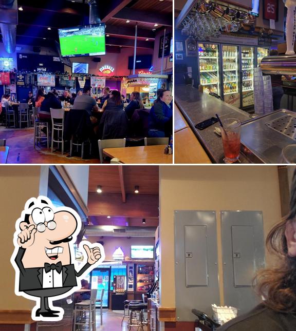 Features Sports Bar & Grill, Holmen - Restaurant menu, prices and reviews