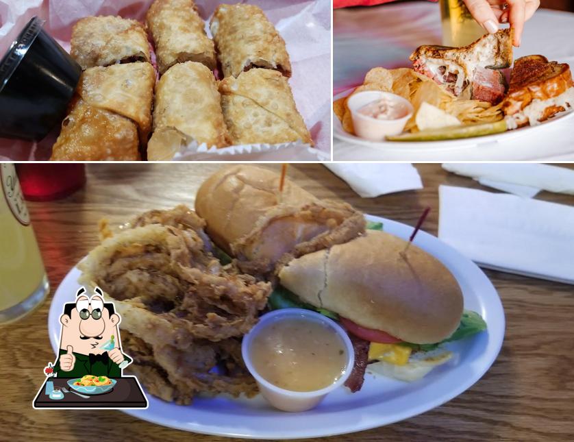 Adams Bar & Grill, Saint Joseph - Restaurant menu, prices and reviews