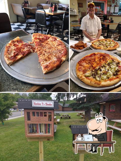 Robbie T's Pizza, Jamesville - Restaurant menu, prices and reviews