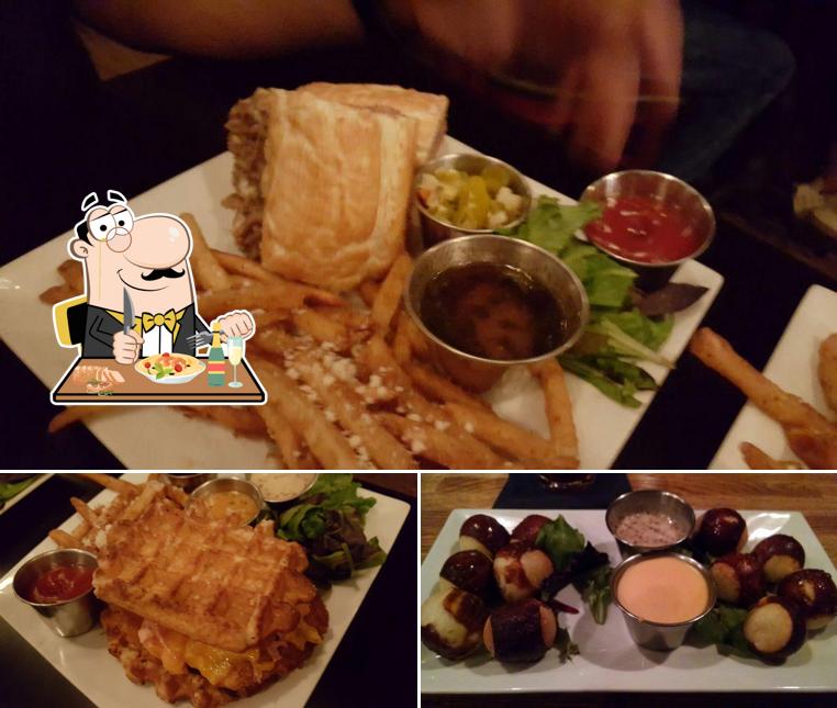 Stacks Bar and Grill, Valparaiso - Restaurant menu, prices and reviews