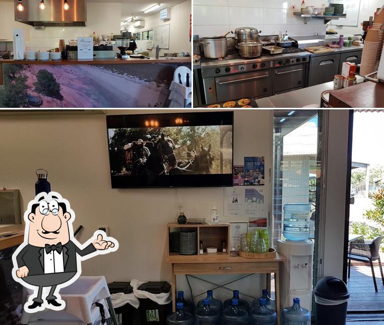 Mabu Mayi Cafe, Cable Beach - Restaurant menu, prices and reviews