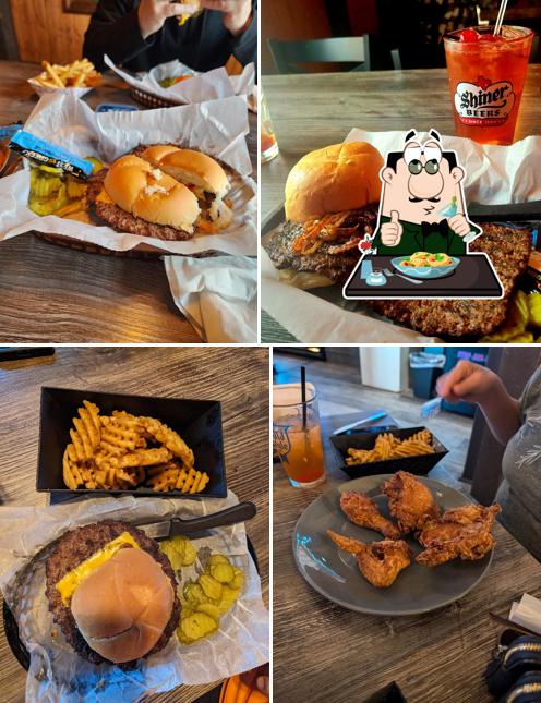 The Old Grog, Menasha - Restaurant menu, prices and reviews