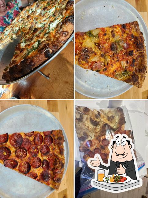 Boonies Pizza, Comox - Restaurant menu, prices and reviews