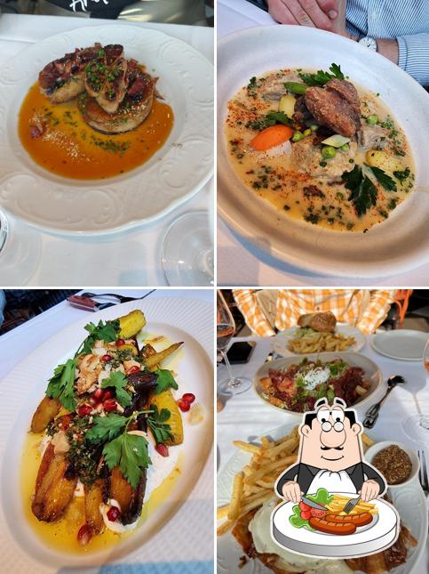 Obélix, Chicago, Chicago - Restaurant menu, prices and reviews