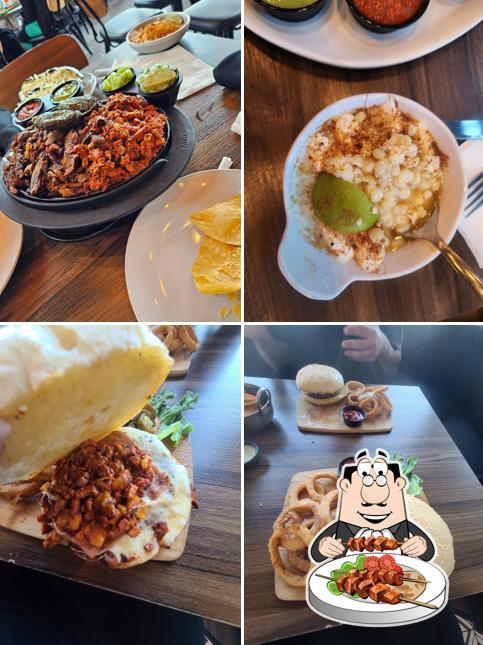 Clasico Kitchen Bar - Zaragoza, El Paso - Restaurant menu, prices and ...