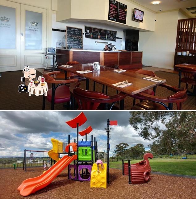 The Regal Inn, Tenambit - Restaurant menu, prices and reviews