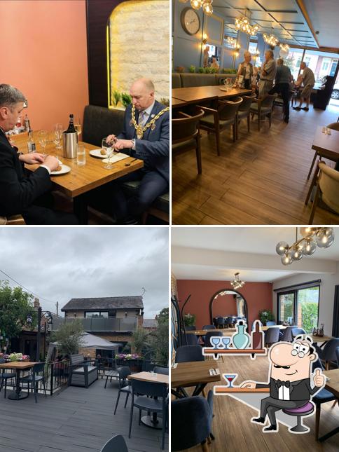 Top 5 restaurants with calzones in Wrexham, december 2025 - Restaurant Guru