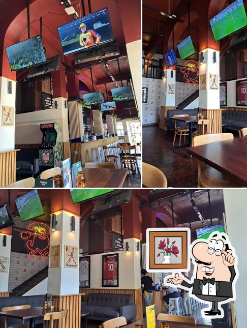 Benchwarmers Sports Bar, Johannesburg - Restaurant menu, prices and reviews