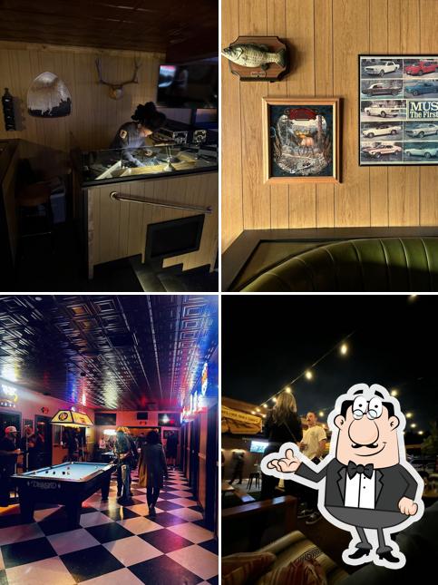 Neon Moon Bar, Lakeside - Restaurant menu, prices and reviews