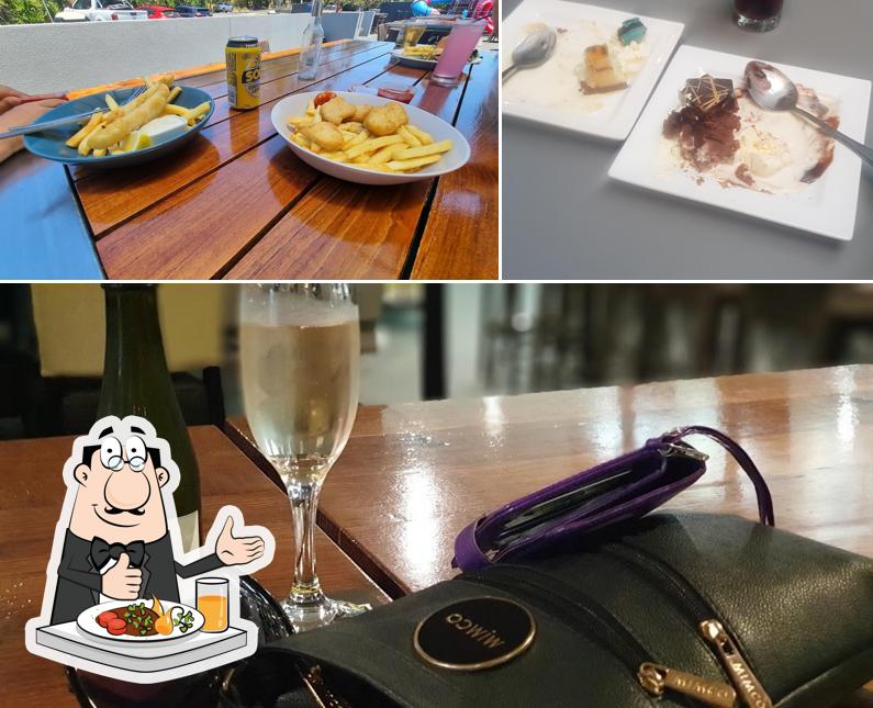Hallidays Point Tavern, Black Head - Restaurant menu, prices and reviews