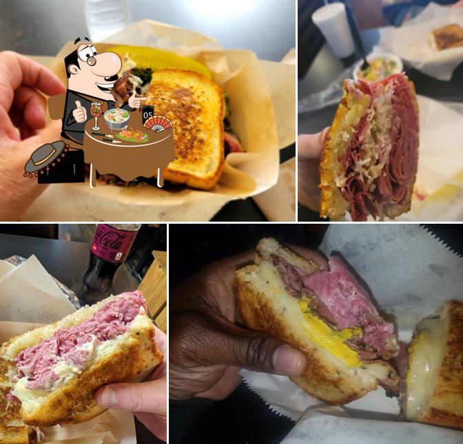 Diamond Deli, Akron - Restaurant menu, prices and reviews