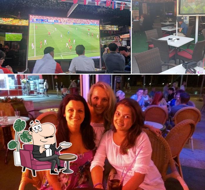 Reflex Bar, Palmanova - Restaurant menu, prices and reviews