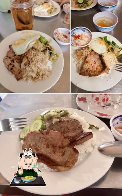 Cơm tấm Thủy, Con Son - Restaurant menu, prices and reviews