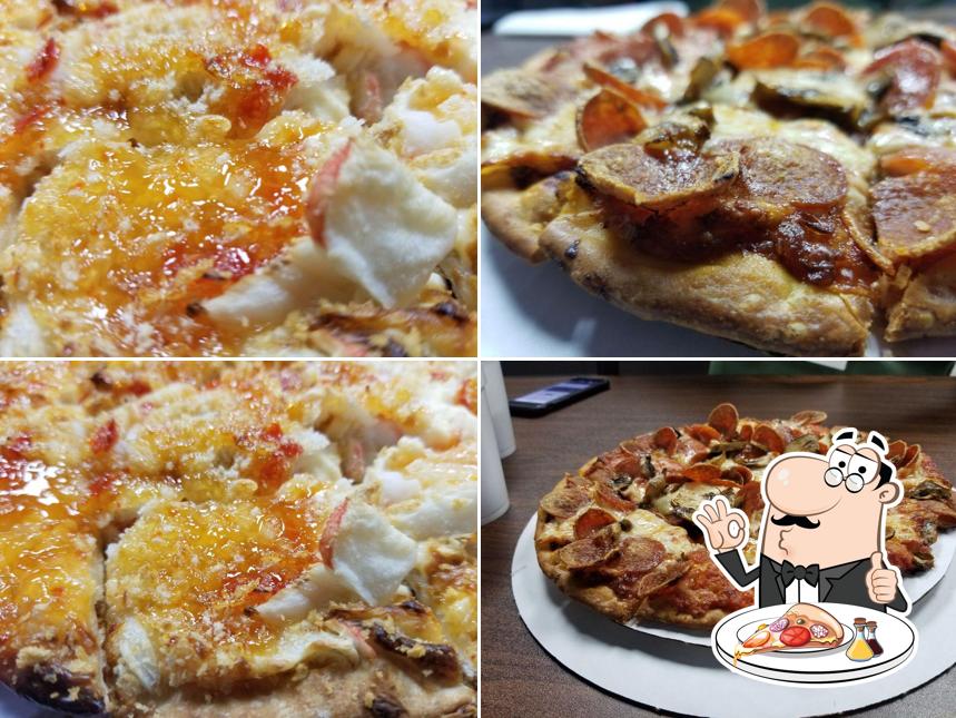 Roscoe's Pizza - Corwin Ohio, Waynesville - Restaurant menu, prices and ...