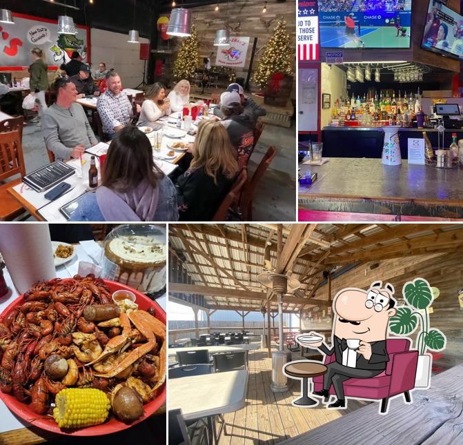 The Rusty Hook Bar & Grill, Bacliff - Restaurant menu, prices and reviews