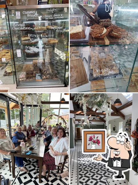 Vintage Birdcage Cakery on the Bridge, Charfield - Restaurant menu ...