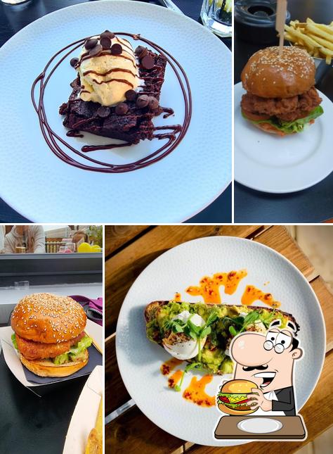 Six Trees Kitchen & Bar, Manchester - Restaurant menu, prices and reviews
