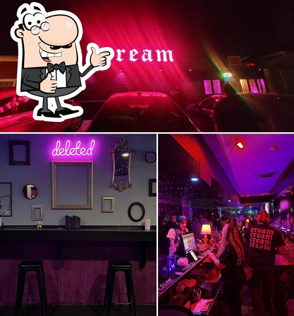 Cream Cocktail Lounge, San Antonio - Restaurant menu, prices and reviews