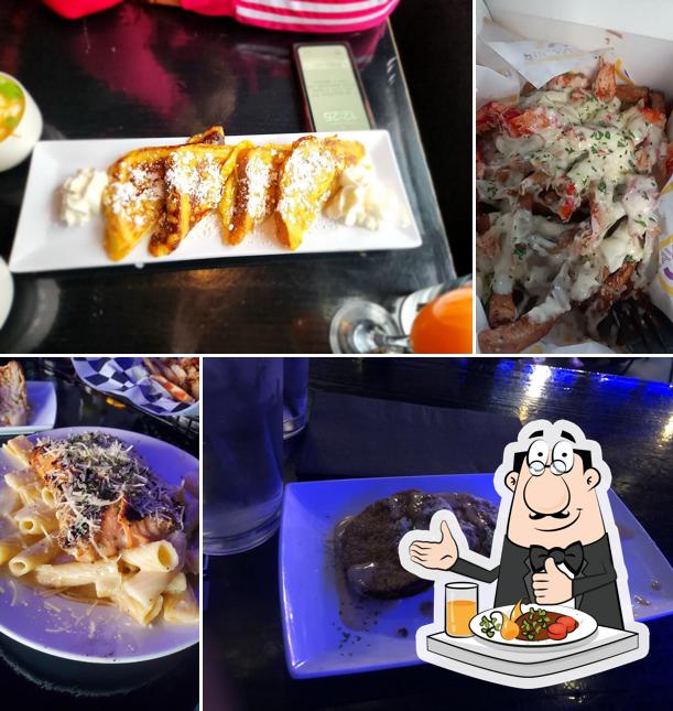 Phlavz Bar & Grille, Chicago - Restaurant menu, prices and reviews