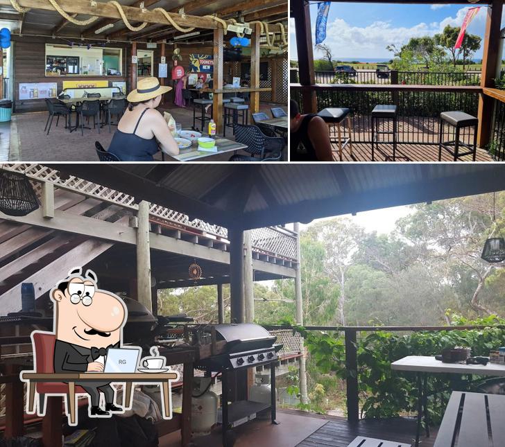 Orchid Beach Trading Post and Driftwood Bar, Fraser Island - Restaurant ...