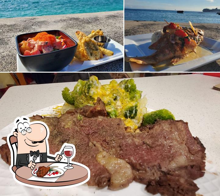 Fish Hopper Seafood & Steaks, Kailua-Kona - Restaurant menu, prices and ...