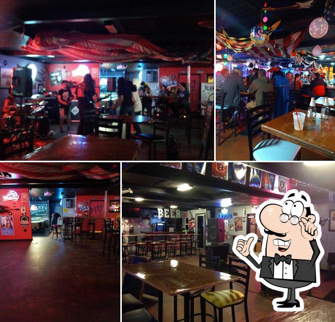 The Wrecking Bar, Lemoore - Menú del restaurante, precios y reseñas