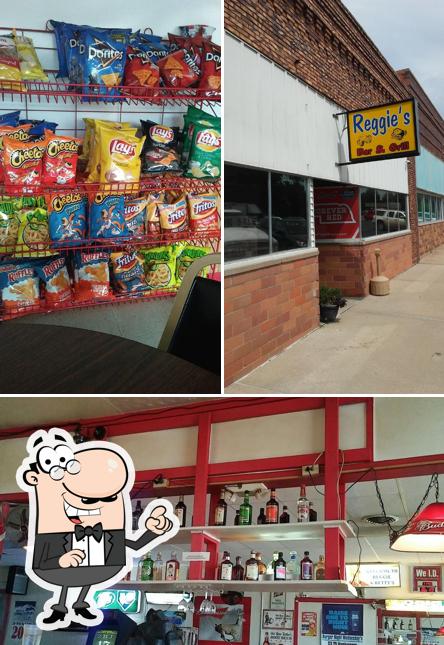 Reggie's Bar & Grill, Roseland - Restaurant menu, prices and reviews