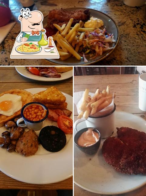 Valeroso Lounge, Trowbridge - Restaurant menu, prices and reviews