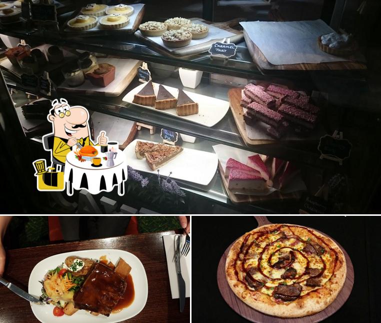 Springlake Hotel, Springfield Lakes - Restaurant menu, prices and reviews