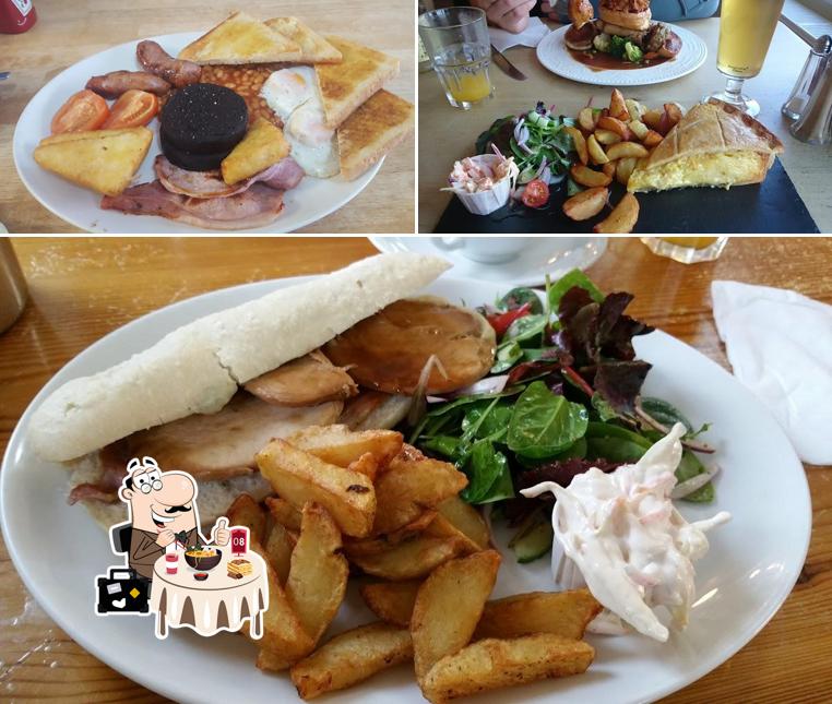 Albion Farm Shop & Cafe, Saddleworth - Restaurant menu, prices and reviews