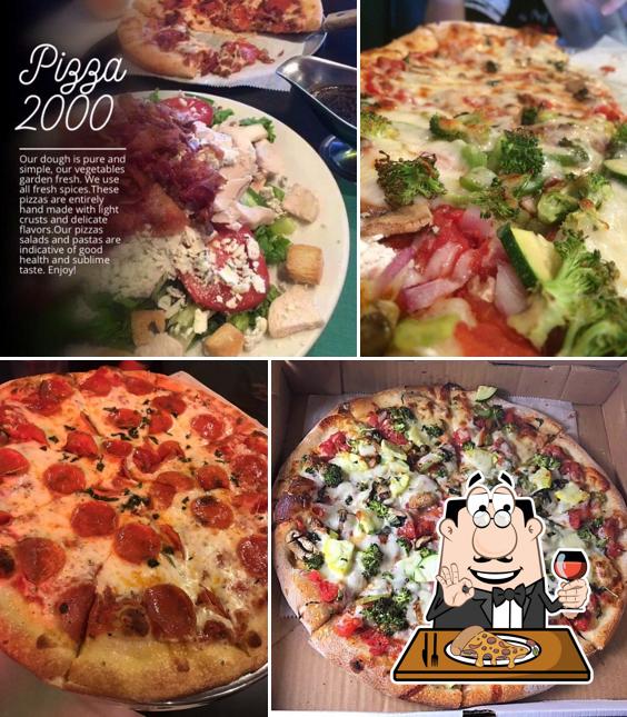 Pizza 2000, Fort Myers - Restaurant menu, prices and reviews