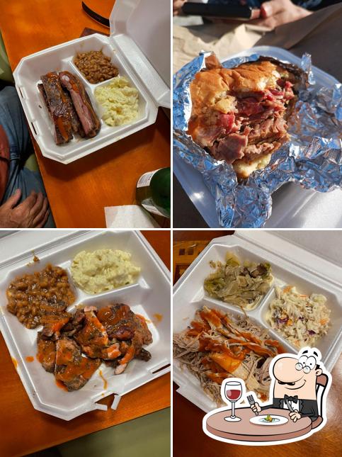 Essie Mae's Old South BBQ, Moore Haven - Restaurant menu, prices and ...