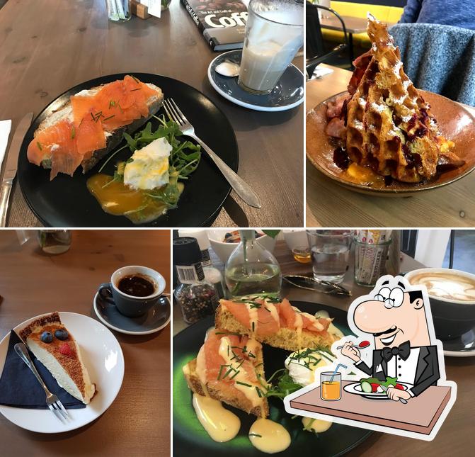 Monks Coffee Roasters, Amsterdam - Restaurant menu, prices and reviews