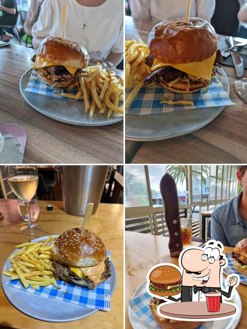 Flare Restaurant, Port Macquarie - Restaurant menu, prices and reviews