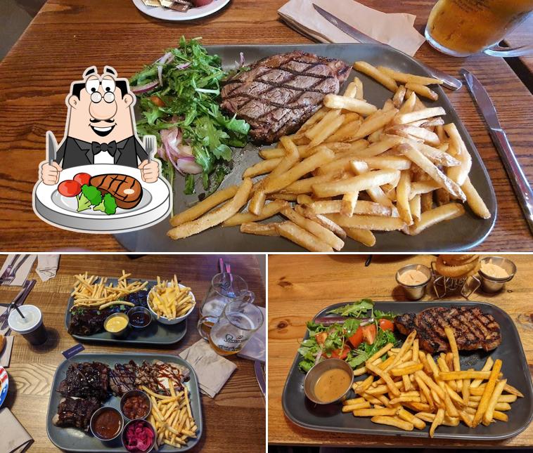 Huck's American Bar and Grill - Restaurant menu, prices and reviews
