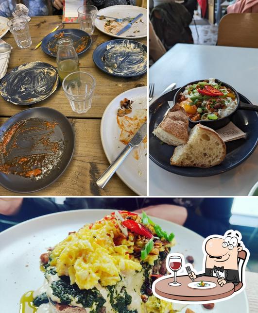 Tang (Cumberland Place), Dublin - Restaurant menu, prices and reviews