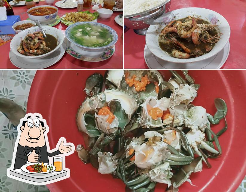 RM Family, Singkawang - Restaurant menu, prices and reviews