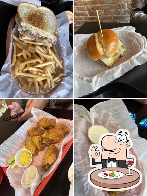 Burger Underground, Saint Charles - Restaurant menu, prices and reviews