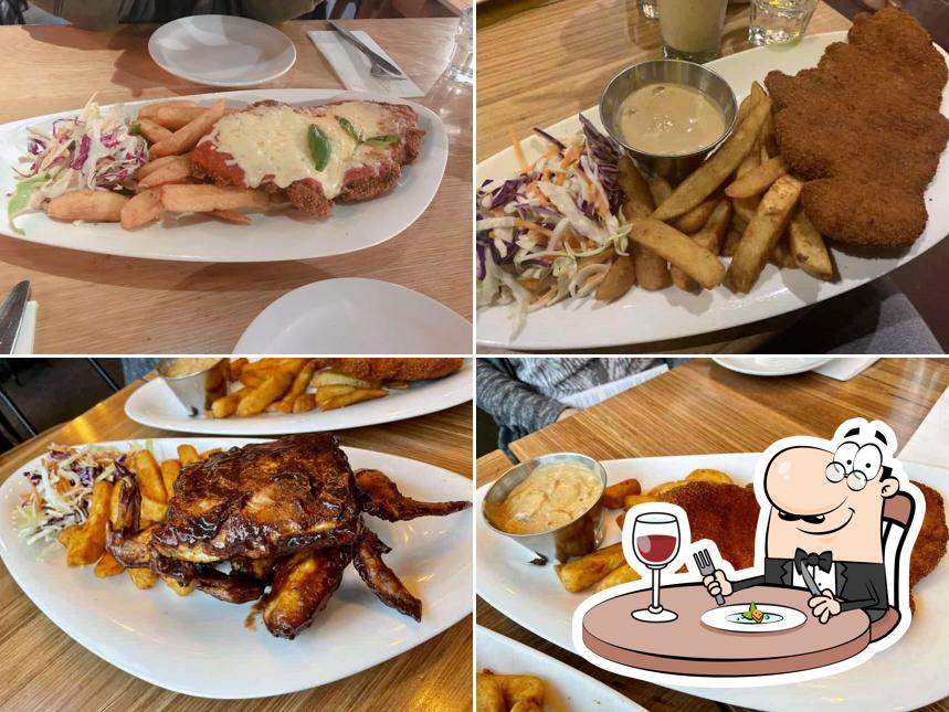 Universal Restaurant, Carlton - Restaurant menu, prices and reviews